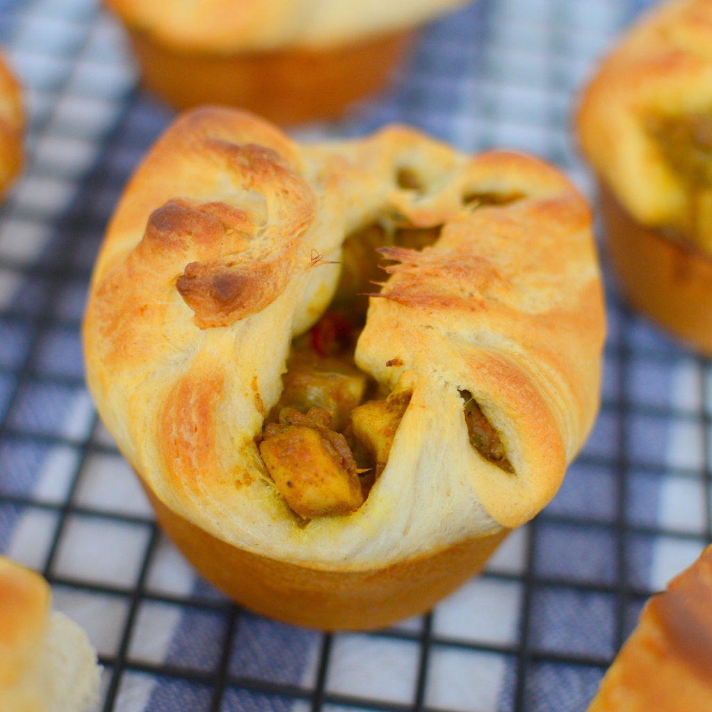 Mini Curry Chicken Pot Pies | builicious